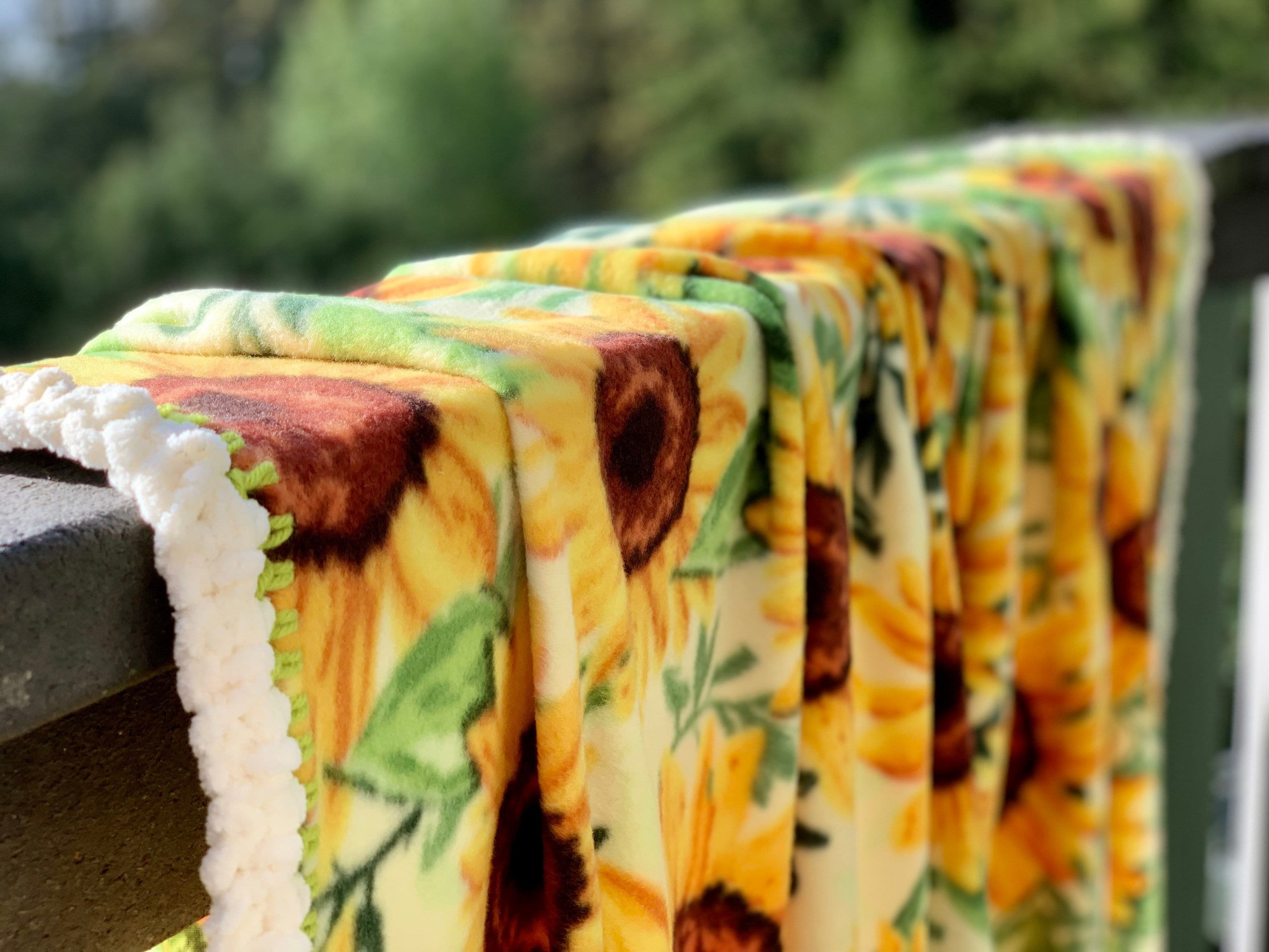 Sunflower Blanket Lux Fleece Throw - Soft Crochet Edge - Gardener Gift ...