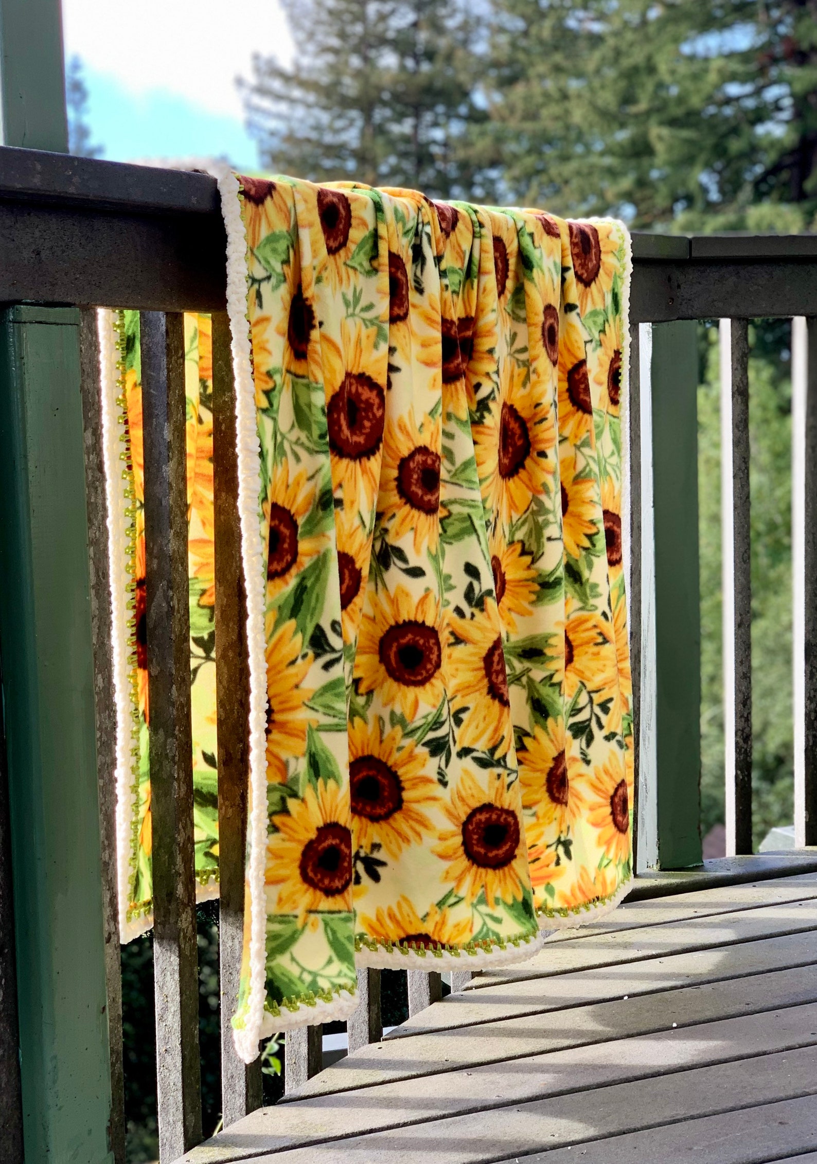 Sunflower Blanket Lux Fleece Throw - Soft Crochet Edge - Gardener Gift ...