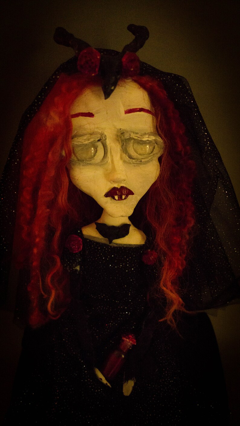 Lucinda Vampire Doll,collectible Goth Creepy Cute Handmade Female ...
