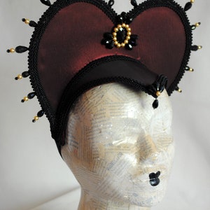 Vampire Headdress,gothic Headpiece,royal Tudors Headdress,queen of ...