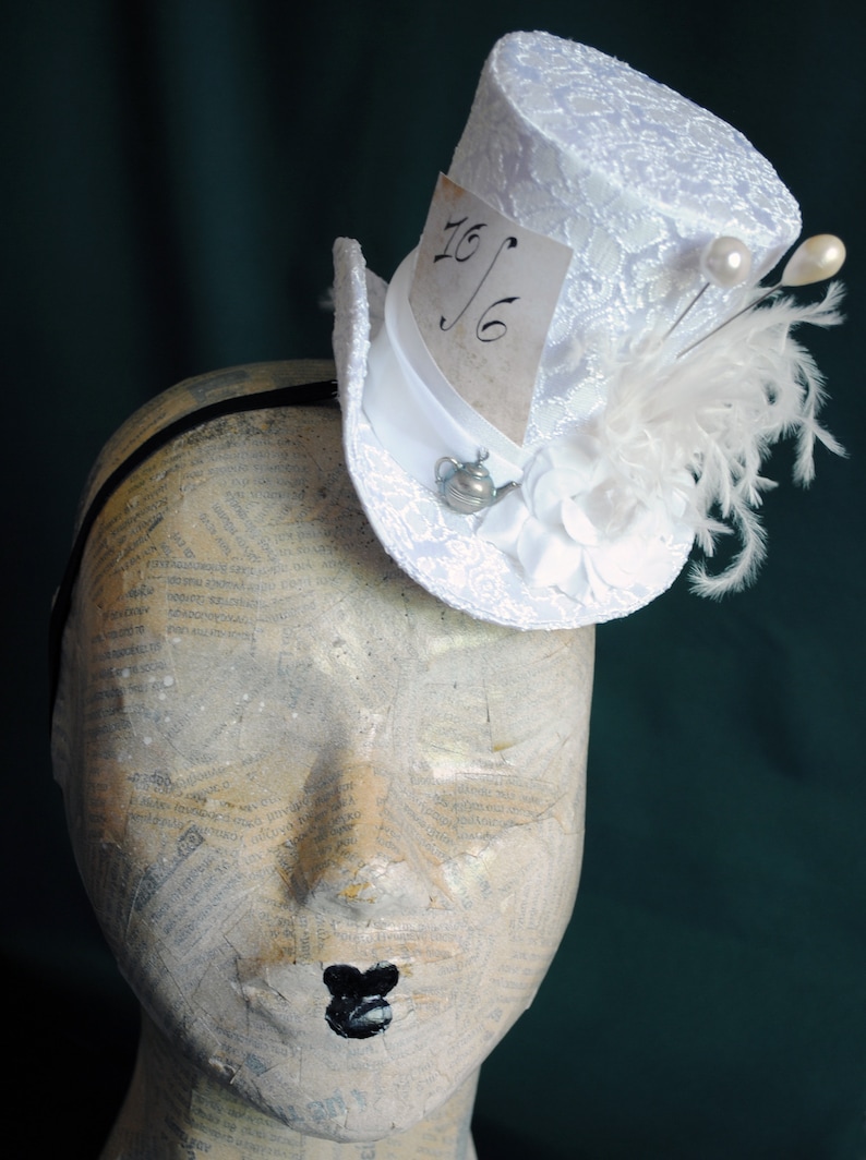 Bridal Mad Hatter Mini Top Hat,alice in Wonderland Fascinator Hat ...