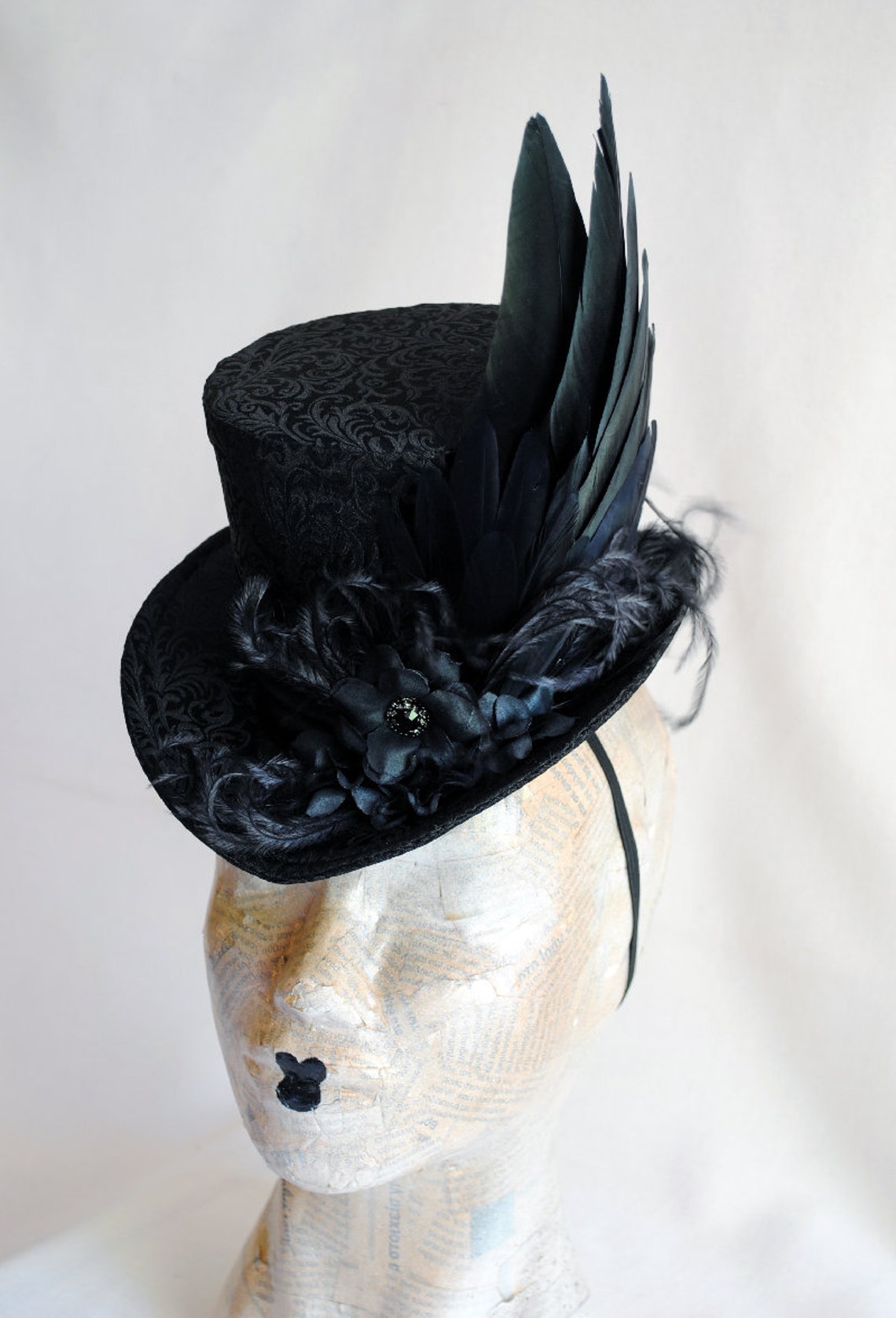 Black Victorian Mini Top Hat With Flowers,gothic Fascinator Hat With ...