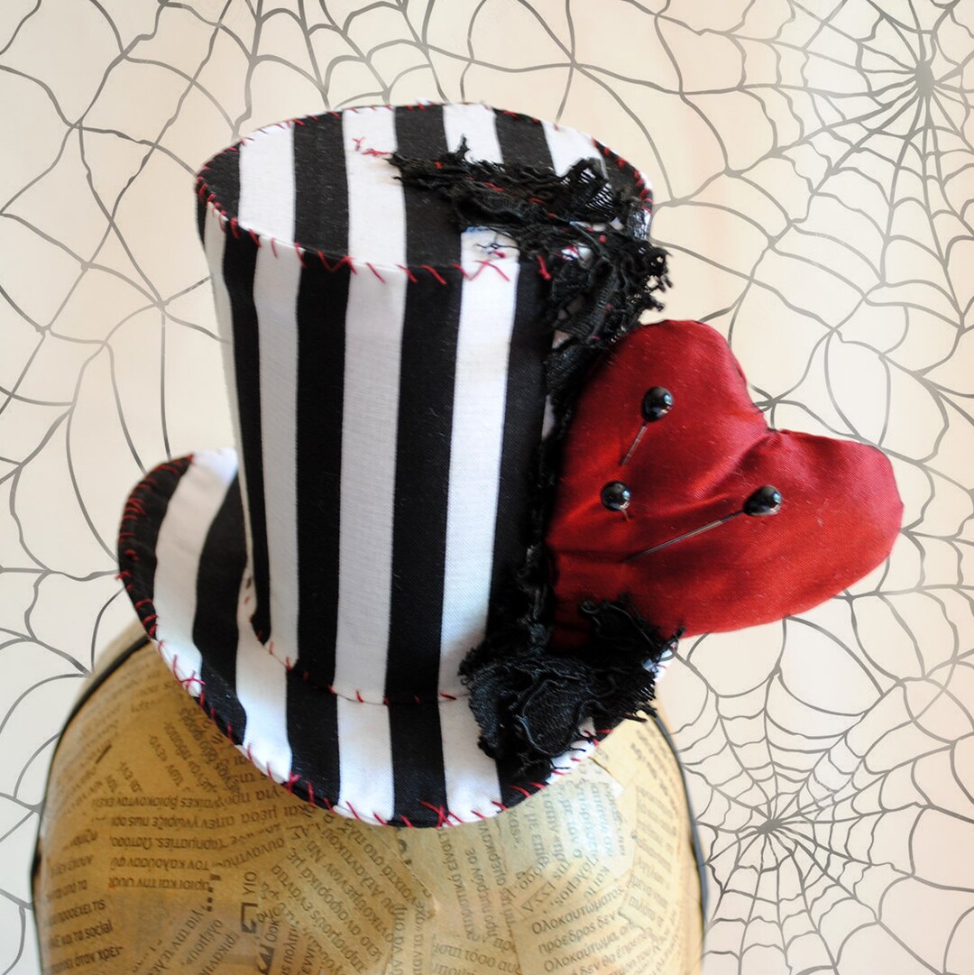 Tim Burton Mini Top Hat,voodoo Heart Gothic Fascinator,black & White ...