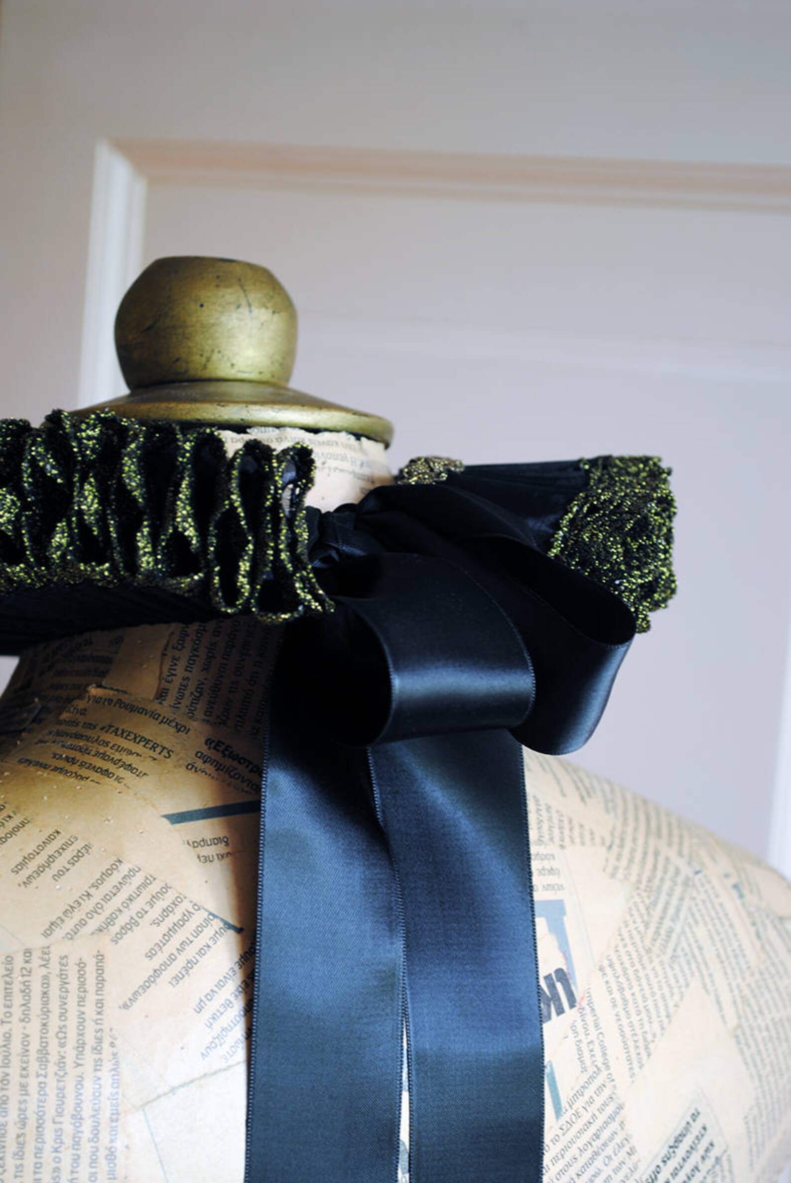 Royal Black Elizabethan Collarbronze Lace Elizabethan Ruff - Etsy