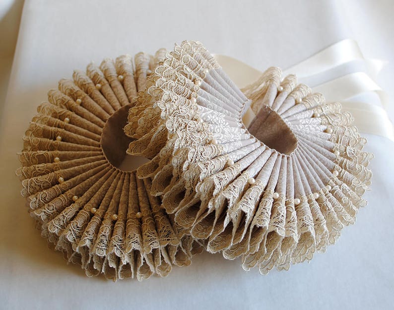 Historical Elizabethan Ruffled CuffsBeige Renaissance Costume | Etsy