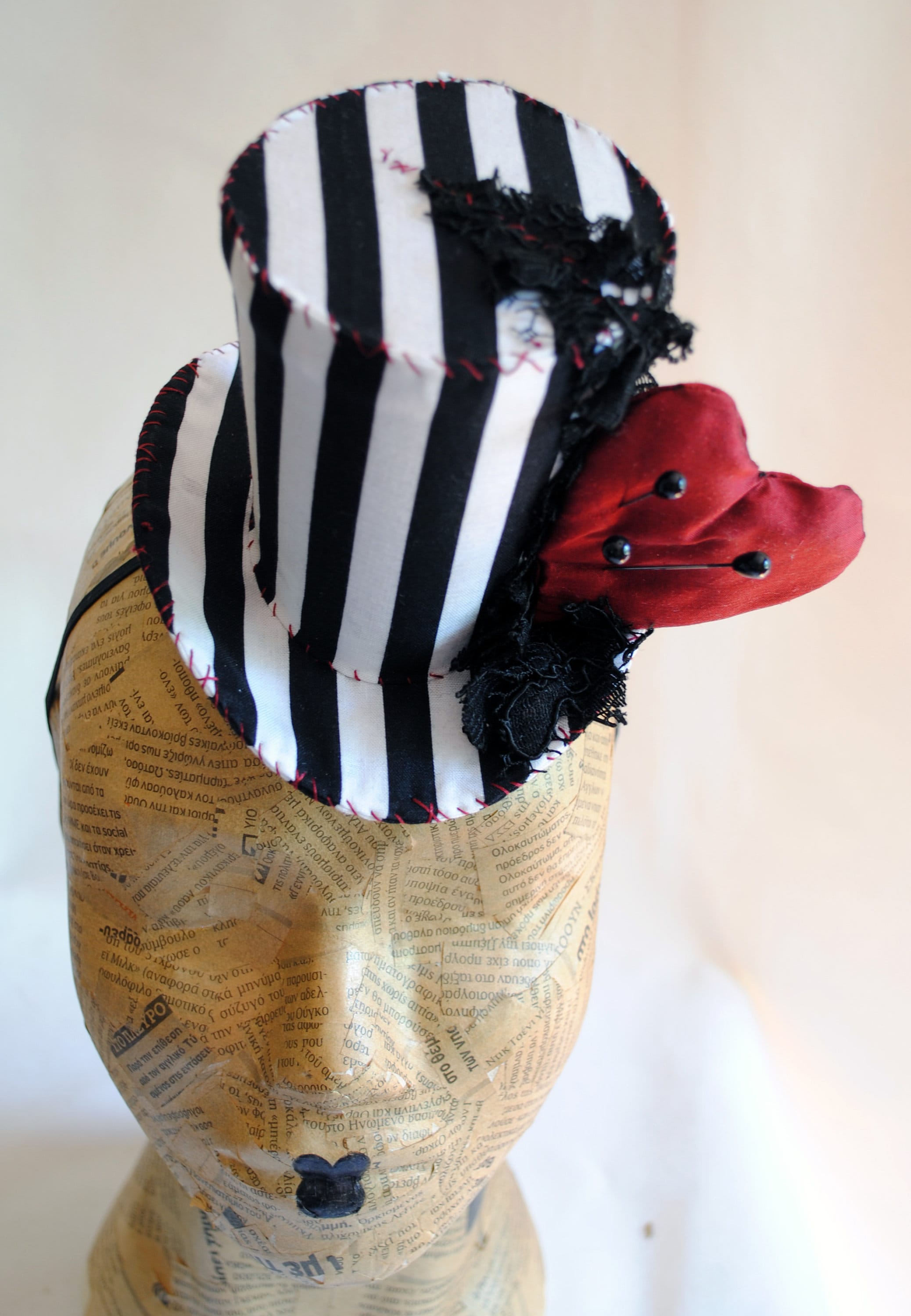 Tim Burton Mini Top Hat,voodoo Heart Gothic Fascinator,black & White ...