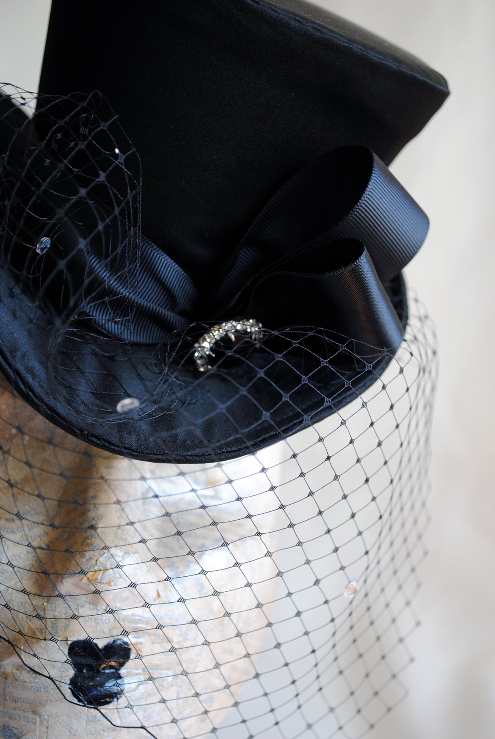 Burlesque Mini Top Hat,cocktail Hat With Rhinstone Veil,black Ladies ...