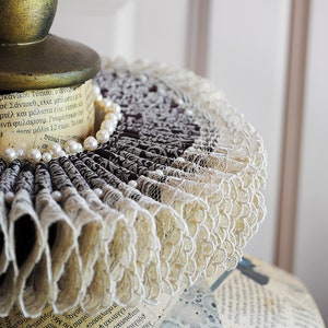 Historical Elizabethan Collar With Lace & Pearls,renaissance Costume ...