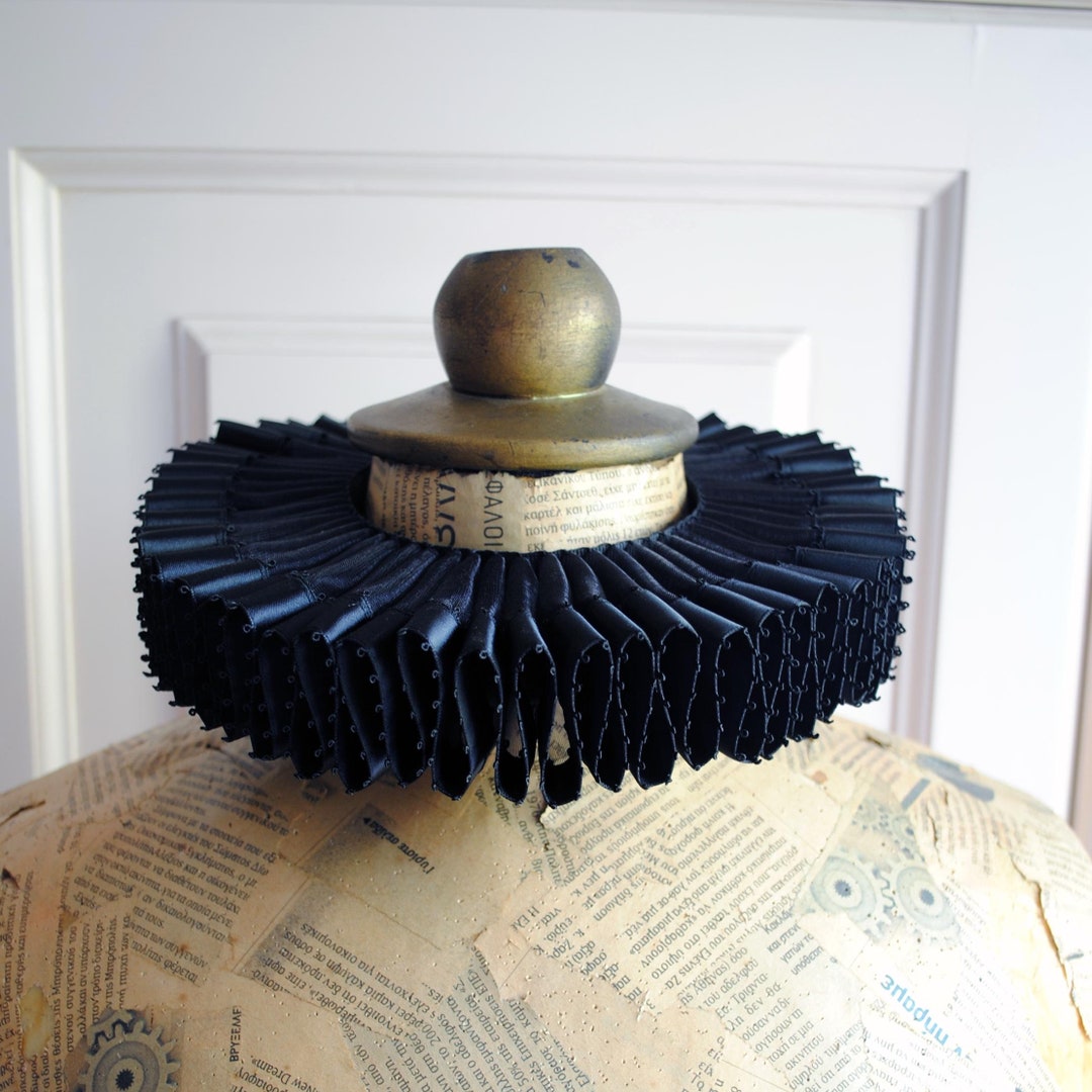 Elizabethan Ruff With Satin Edge,black Elizabethan Collar,white ...