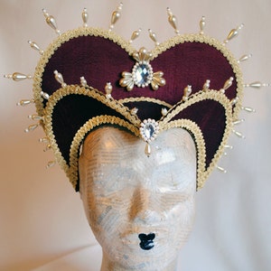 Tudors Headdress,royal Renaissance Headpiece,burgundy & Gold Attifet ...