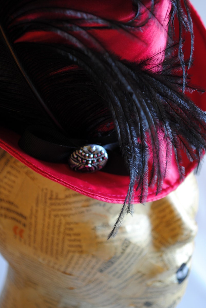 Burlesque Mini Top Hat in Fuchsia,victorian Cabaret Ladies Hat ...