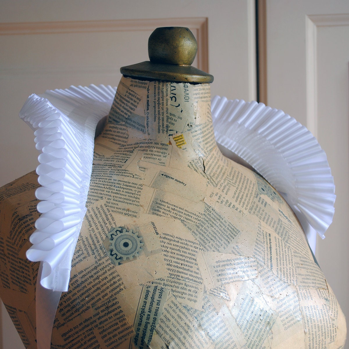 Elizabethan Standing Ruff