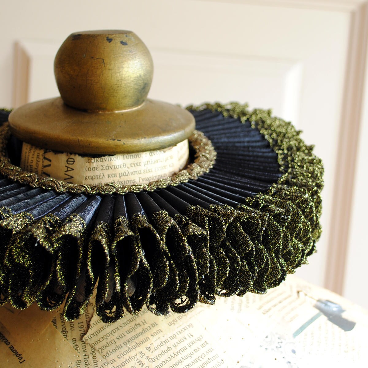 Royal Black Elizabethan CollarBronze Lace Elizabethan Ruff | Etsy