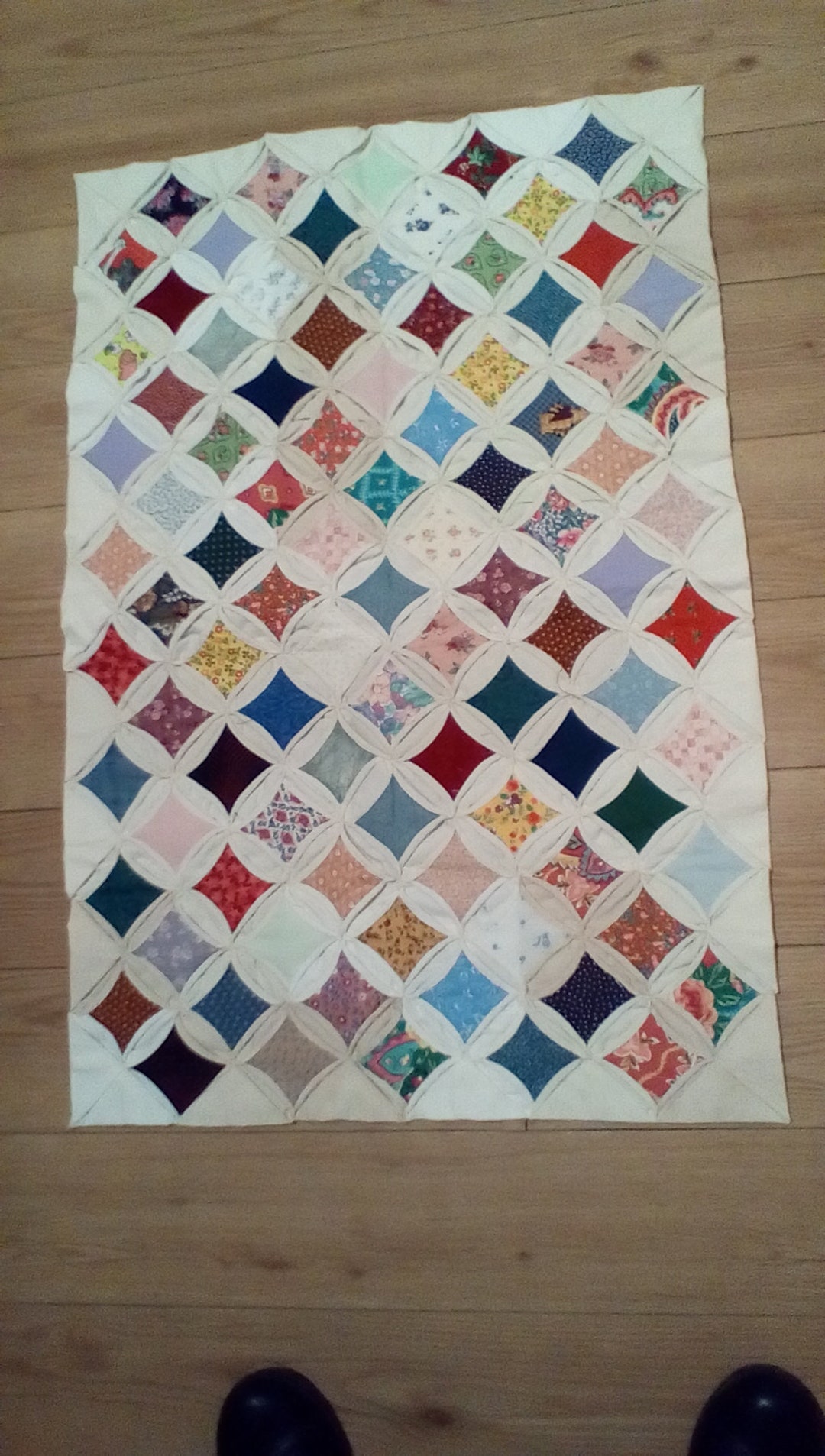 Quilt Vintage Cathederal Window Piece - Etsy