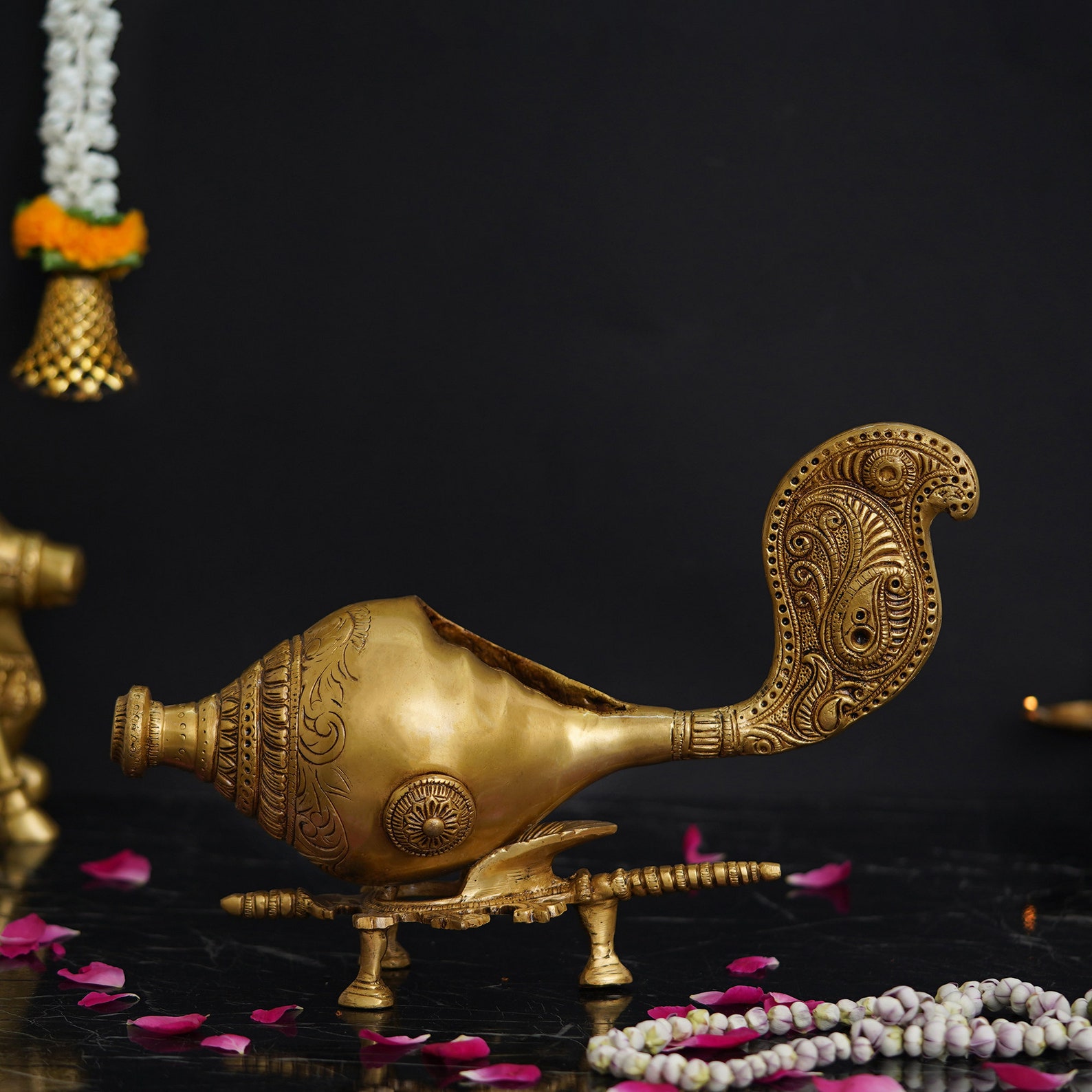 Brass Shank/conch/shell for Wall Hanging & Table Showpiece, Statue ...