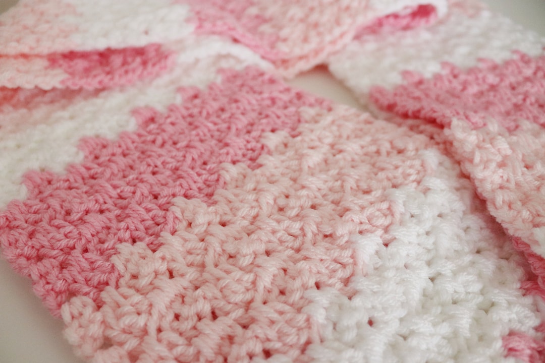 Crochet Scarf Pattern-valentine Scarf-pink White Scarf-scarves-winter ...