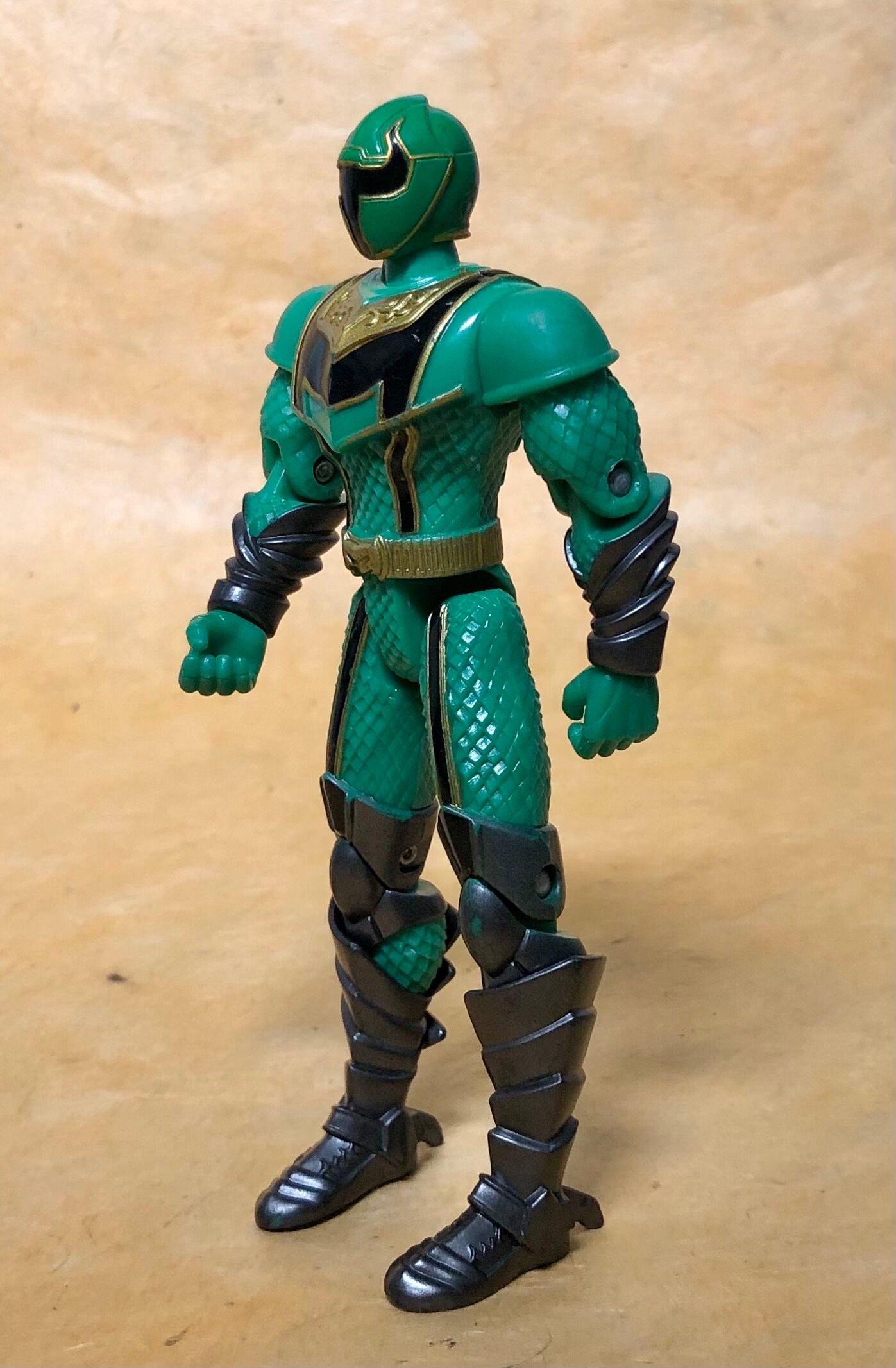 Power Rangers Mystic Force Green Ranger