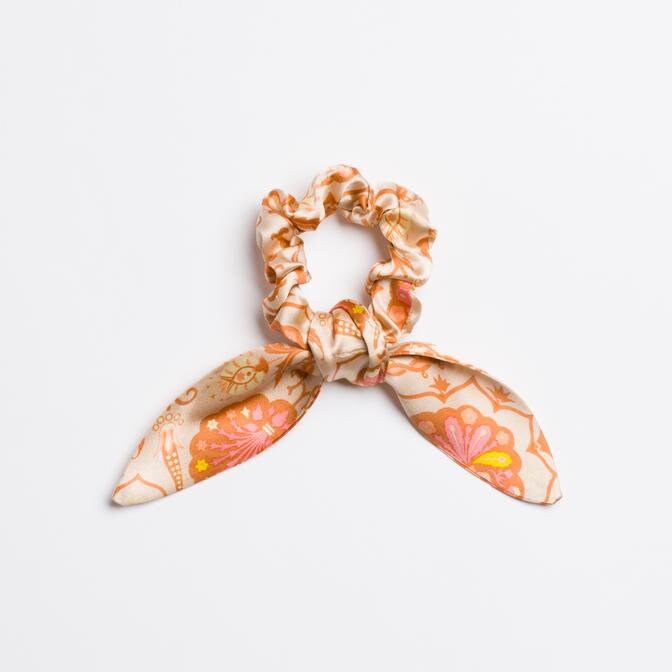 Silk Scrunchie Tie Queen of the Highway | Etsy