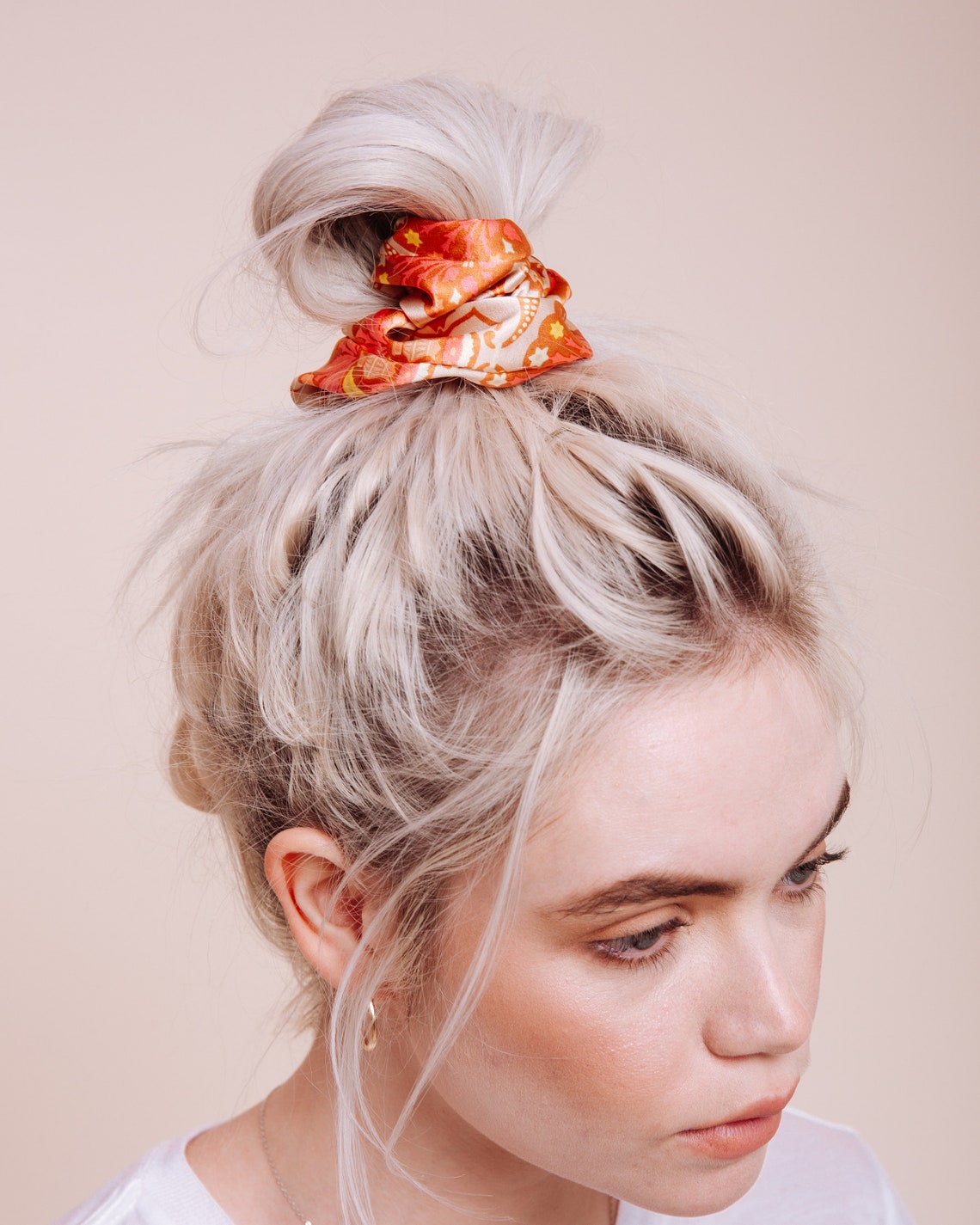 Silk Scrunchie Queen of the Highway - Etsy