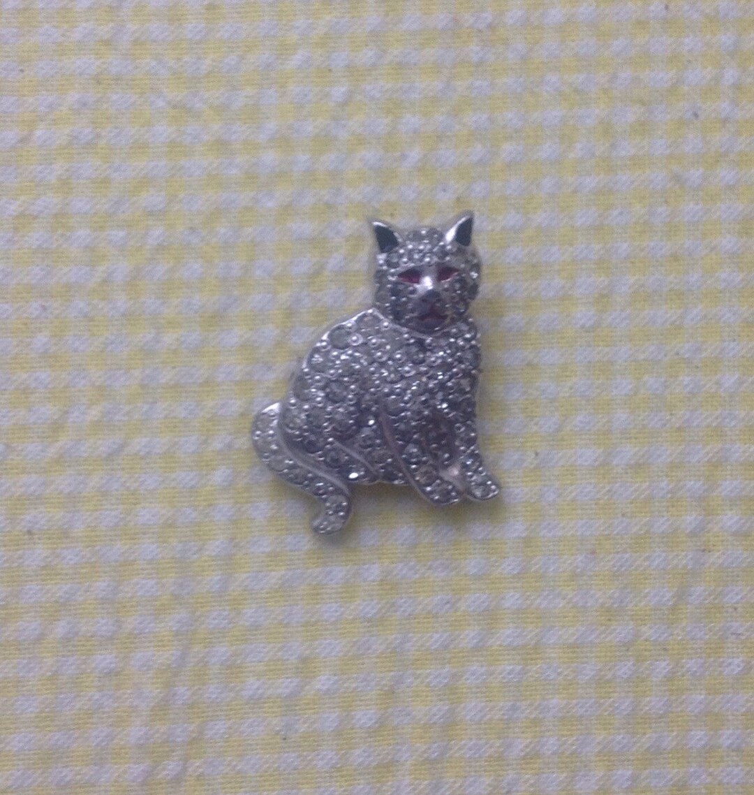 Vintage Cat Pin....rhinestones....silvertone....really Sweet...gift - Etsy