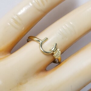 Size 7.25 Estate 14k Yellow Gold Horseshoe Rope Ring Band Cowgirl Pinky ...
