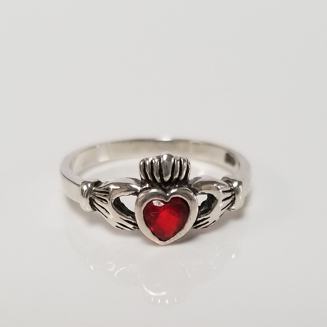 Estate Sterling Silver 925 Heart Fire .10ct Garnet Ring Irish Claddagh ...