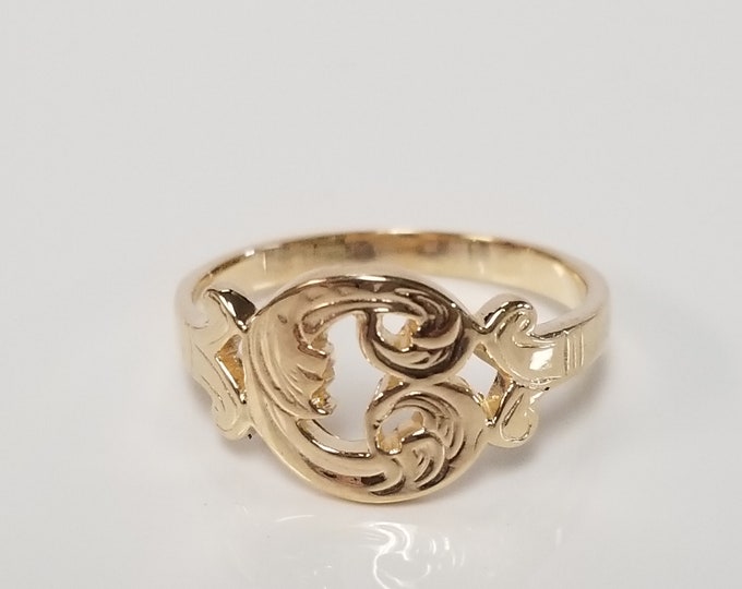 Sale Estate 10k Yellow Gold Monogram Cursive M Capital Heart Initial ...