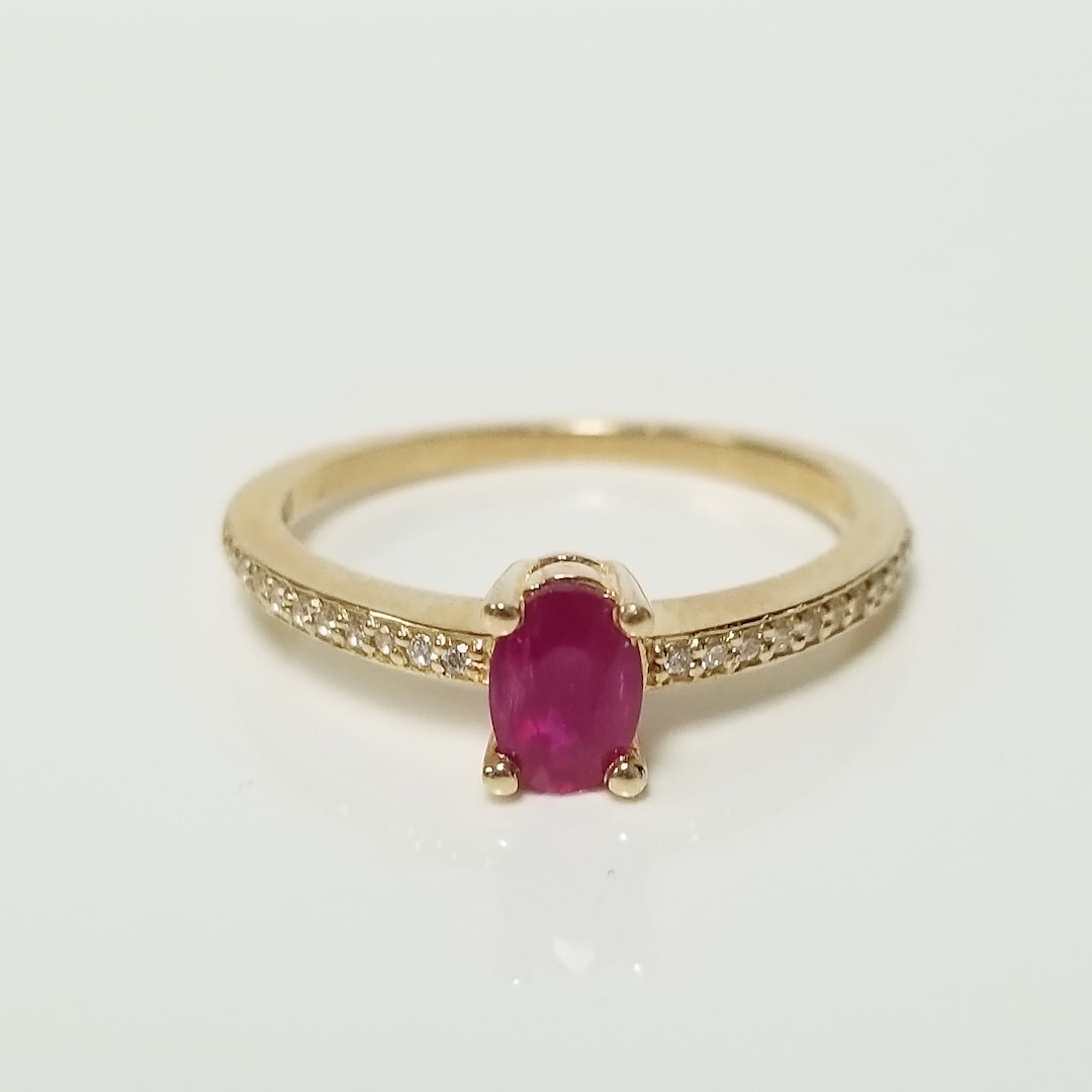 1.84 Grams Size 6.75 Estate 10k Yellow Gold Natural Oval .50ct Ruby ...