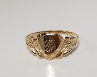 A Sale Size 3 Estate 14k Yellow Gold Monogram Cursive Initial A Capital ...