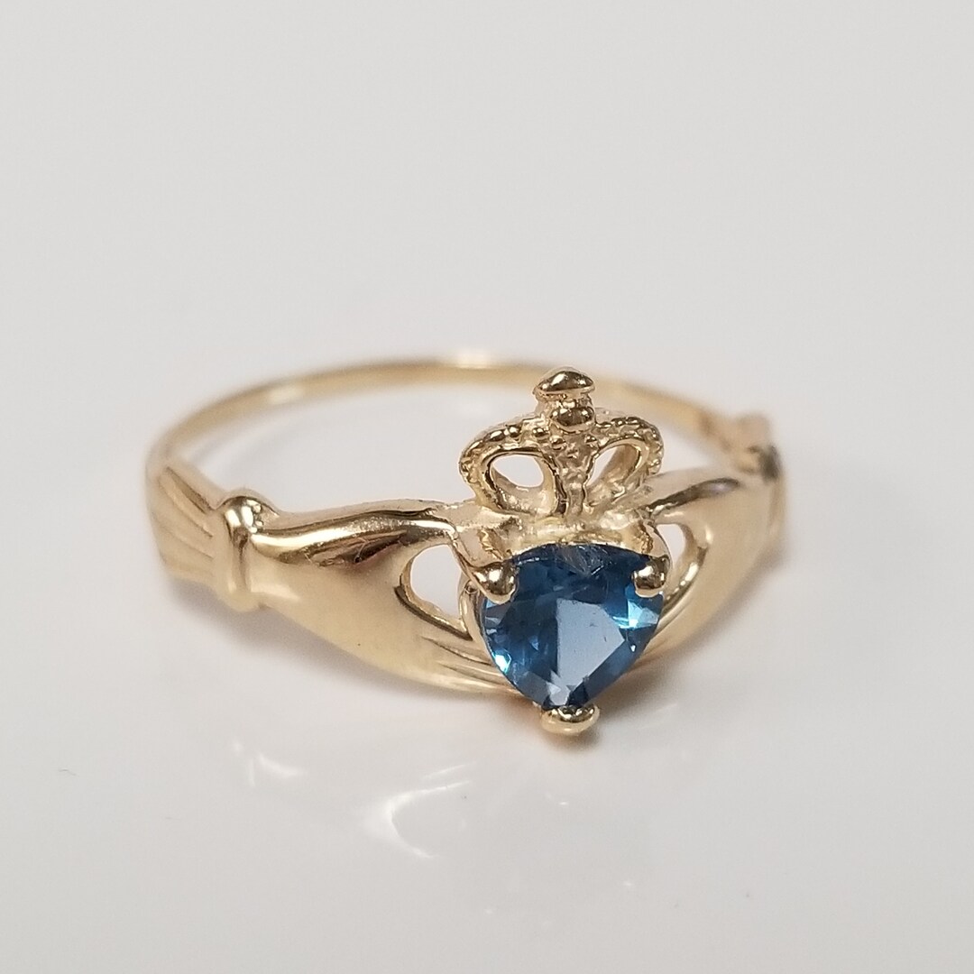 Size 7.25 Estate 14k Yellow Gold Claddagh Blue .25ct Aquamarine or Blue ...