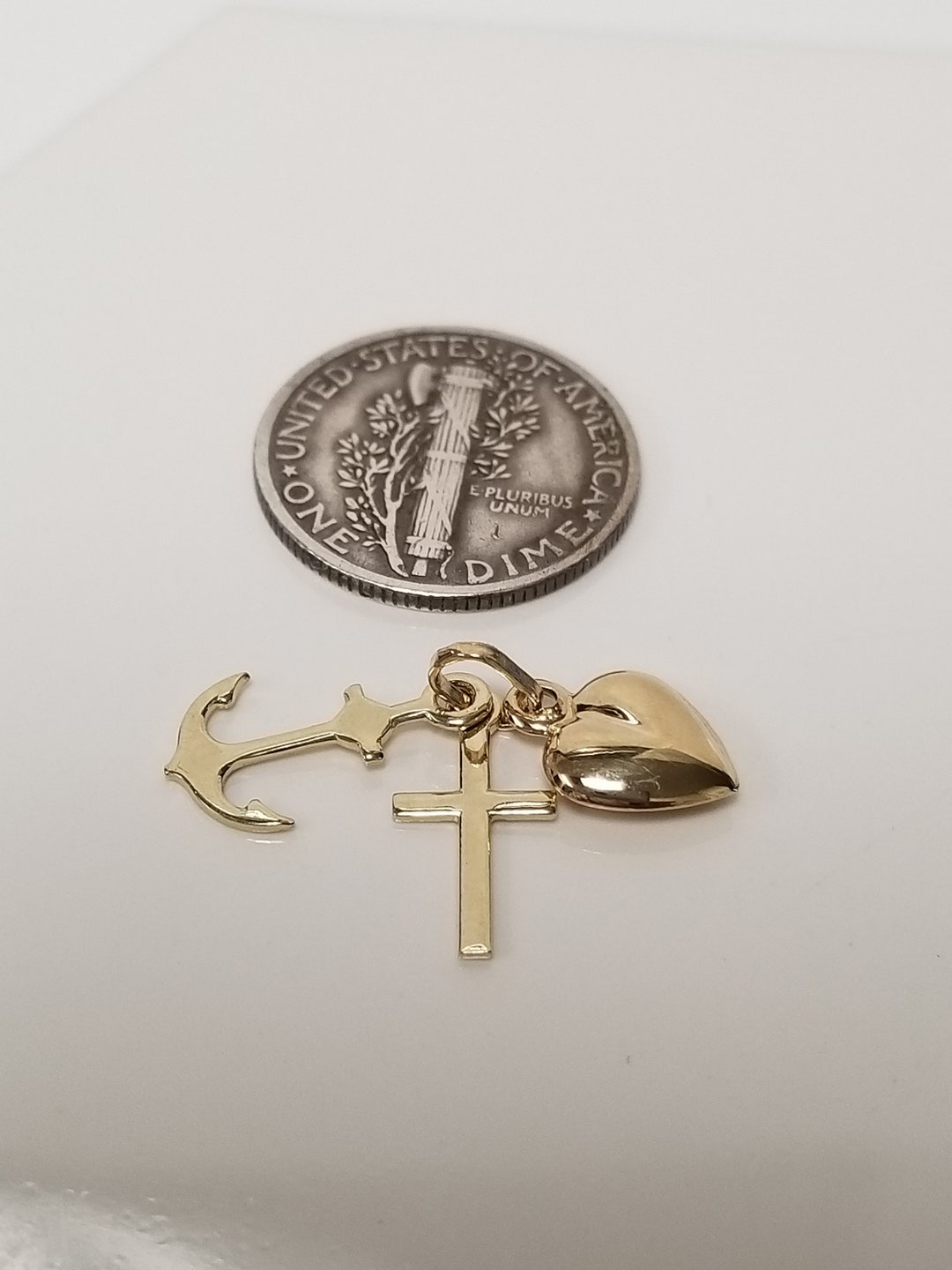 Sale 1/2" Estate 14k Yellow Gold Cross Puffed Heart Anchor Pendant ...