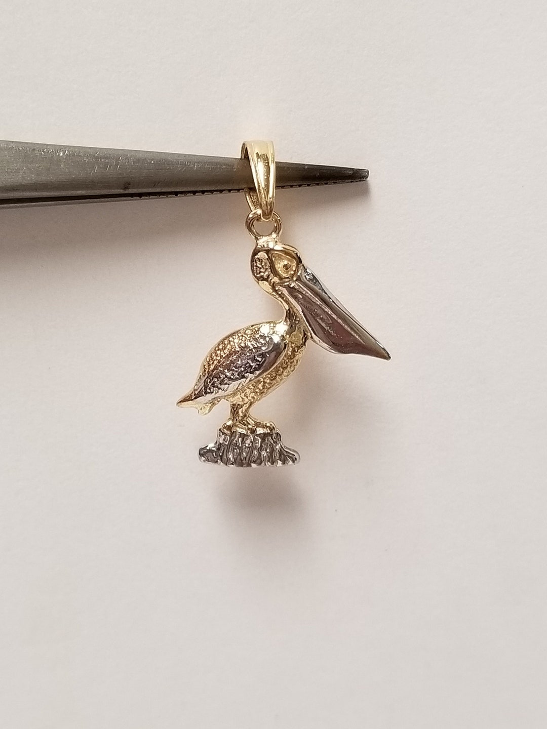 Sale 1" Estate 14k Yellow White Gold Pelican Standing Fish Ocean Beach ...