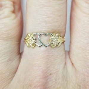 Size 6 or 7 Estate 10k Yellow White Rose Gold Heart Flower Ring ...