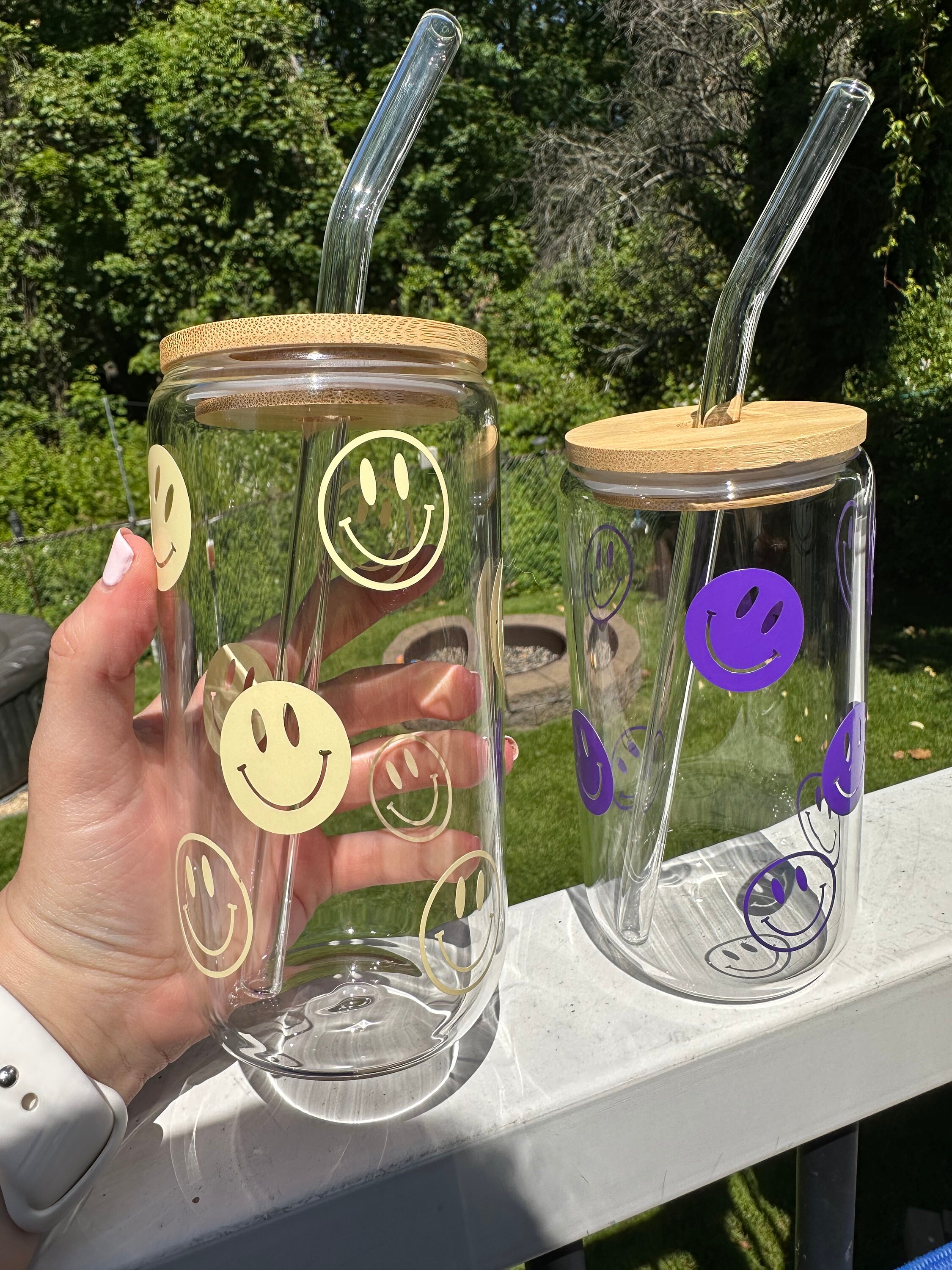 Smiley Face Cups, Glass Cups With Straw and Lid, Smile Cricut Cups ...
