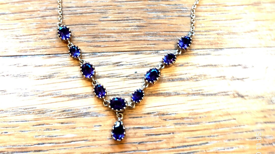 9 Ct Gold Antique Oval Amethyst Claw Set Necklace and in Perfect ...