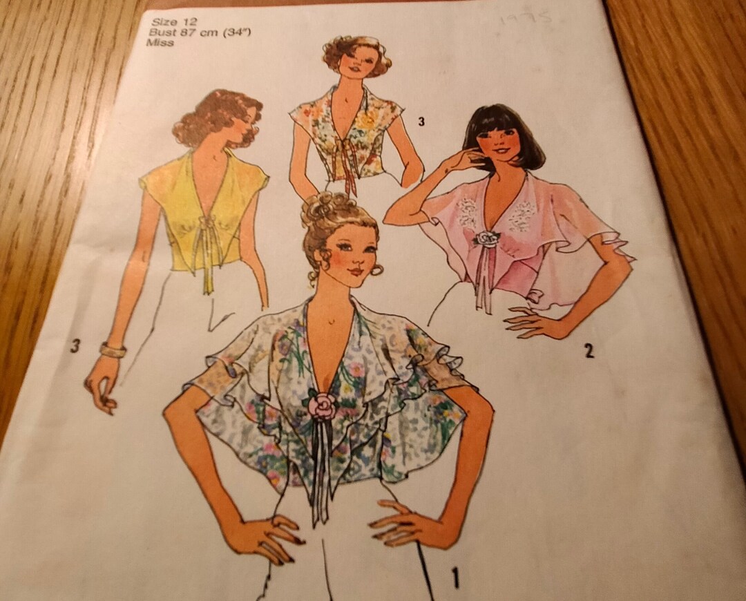 1970s Waterfall Design Blouse With V Neck. Simplicity Uncut Sewing ...