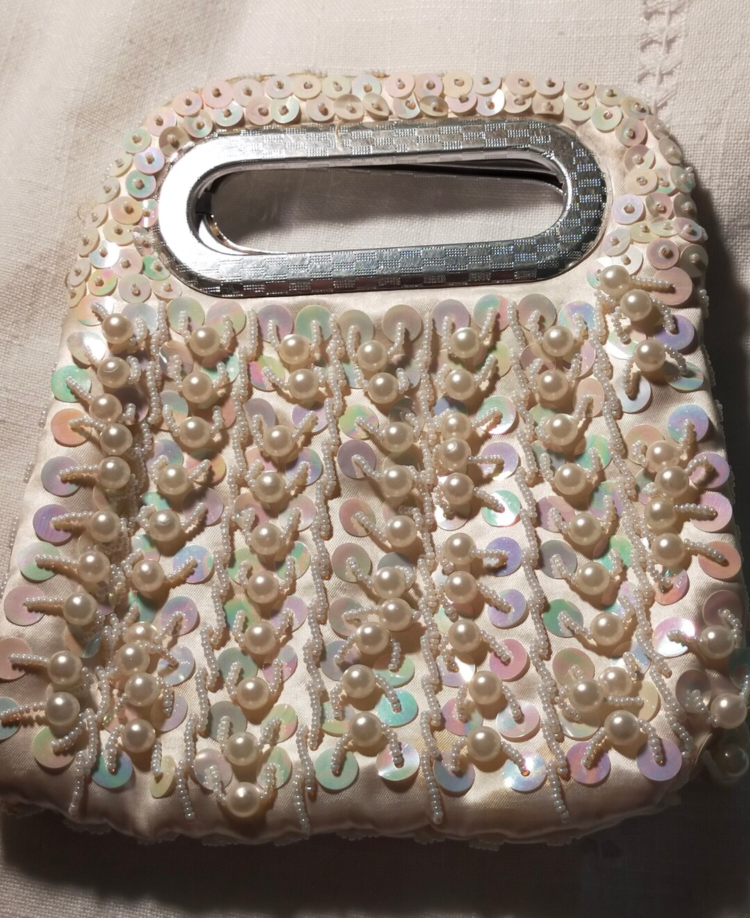 Vintage Ivory & White Sequin, Faux Pearl Sequin Evening Bag/purse 1950 ...