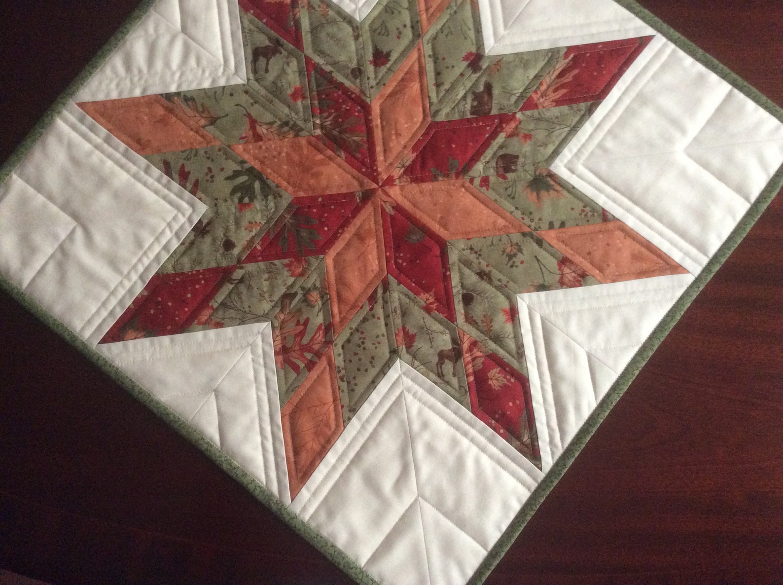Quilted Star Table Topper. Autumnal Table Topper. Table Mat. - Etsy