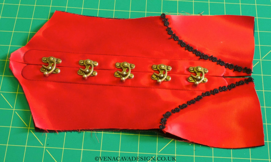 Swing Hooks to Fasten Corsets (alternative to Busks) Pack of Five With ...