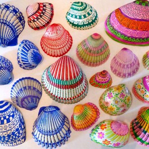 UK Scallop Shells. Sea Washed Natural. Pack of 10 Shells. Medium ...