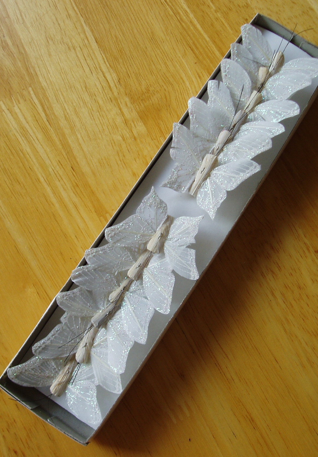 69 Glitter Butterflies on Wire Stem. Bridal White Glitter Fabric ...