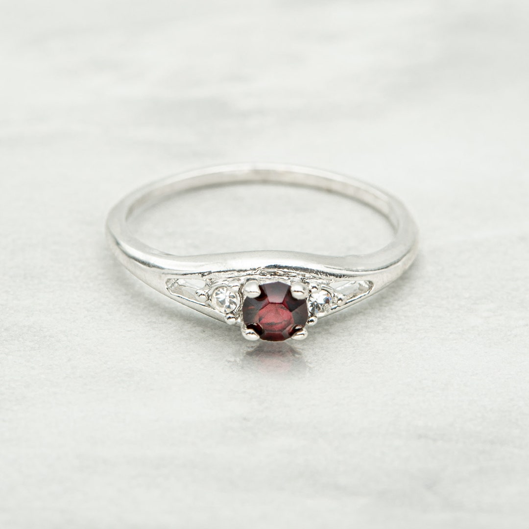 Vintage Garnet With Clear Austrian Crystal Accents 18k White Gold Woman ...