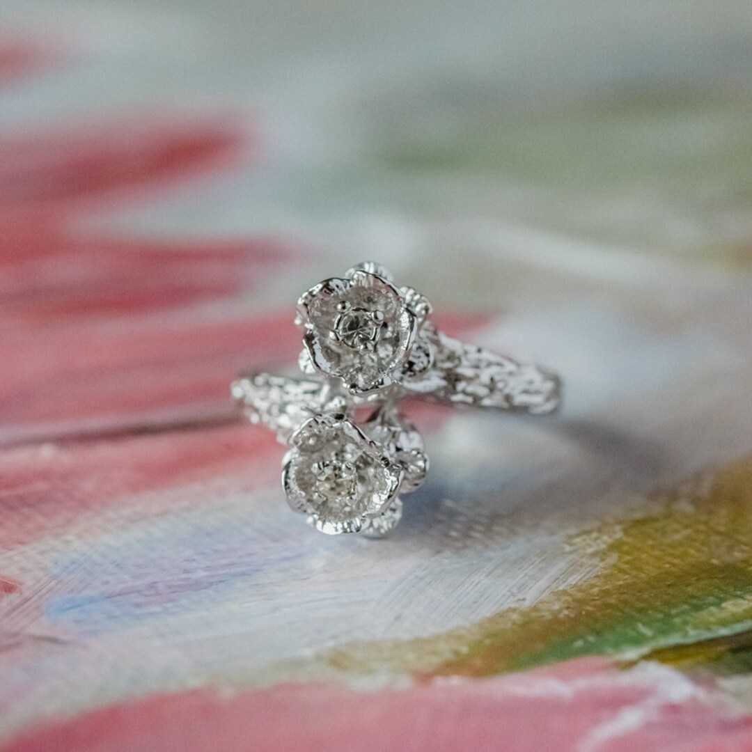 Vintage Ring 1970's Double Rose Ring Swaroski Crystals 18k White Gold ...