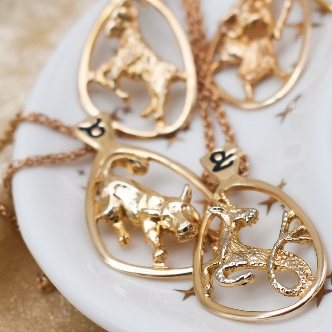 Vintage 18kt Gold Zodiac Sign Necklace: Celestial Astrology Pendant - Etsy