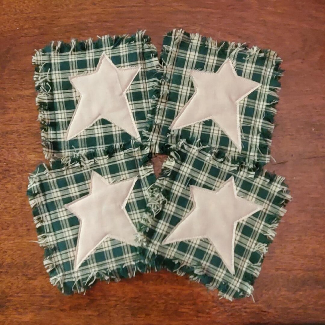 4 Primitive Green Plaid Homespun Rag Coasters W Tea Stained Muslin Star ...