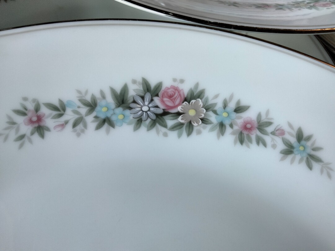 5 Noritake Cynthia Dinner Plates - Etsy