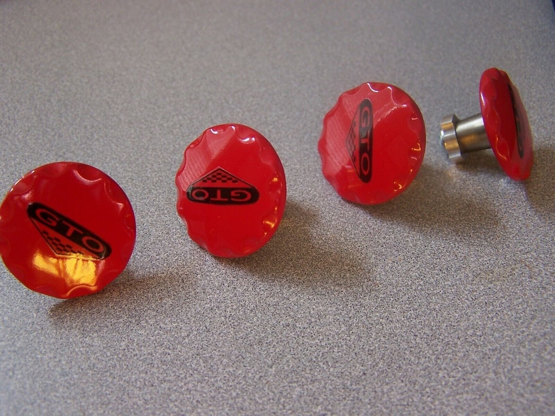 2004 - 2006 Pontiac GTO Floormat Clips Red W/logo - Etsy