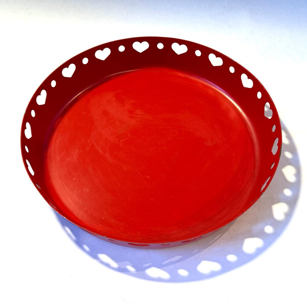 Vintage 1970s Monsterskyddad Red Swish Metal Heart Decor Tray/dish/love ...