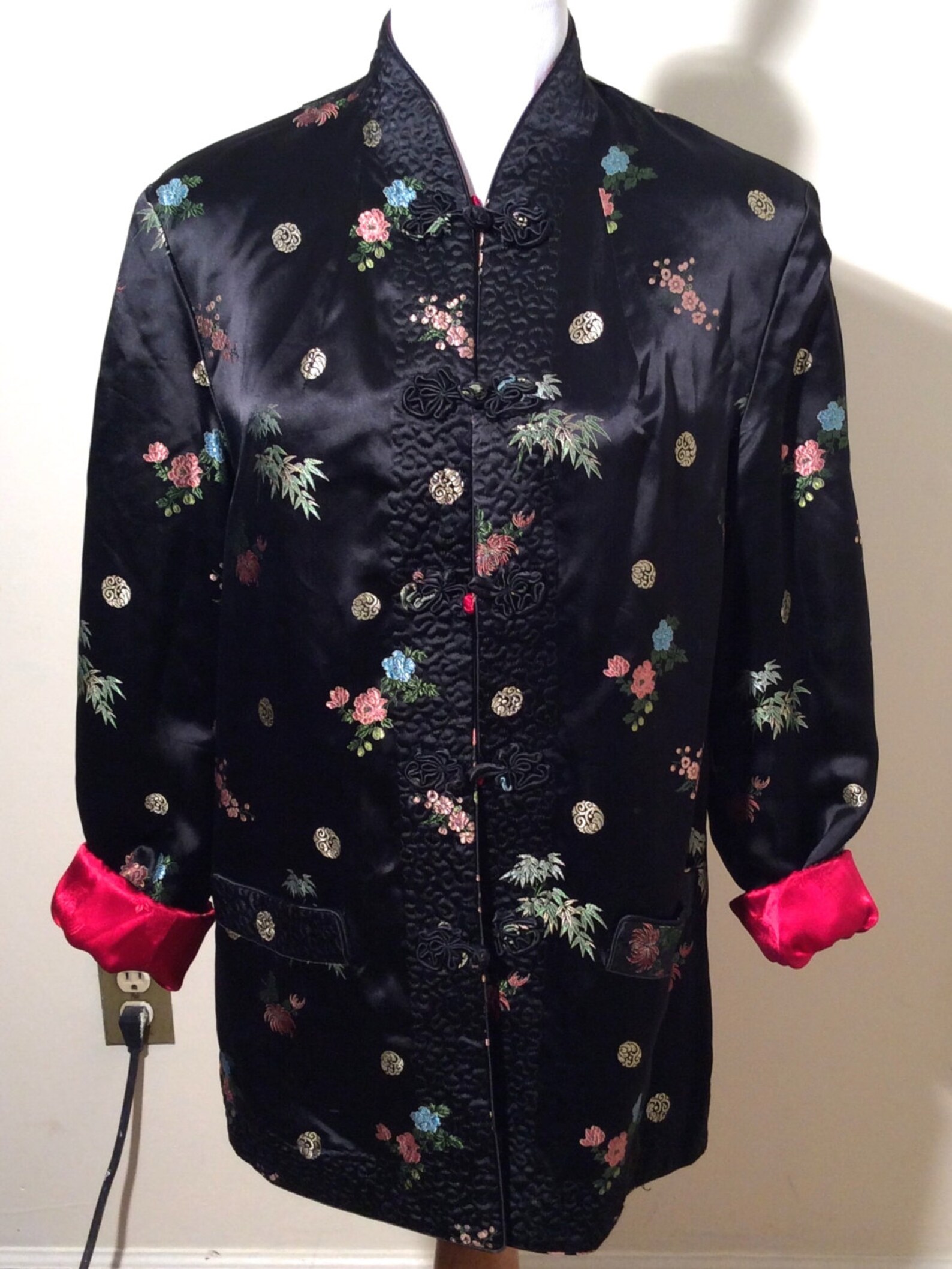 Vintage 1970s Reversible Red/Black Amazing Asian Silk Jacket | Etsy