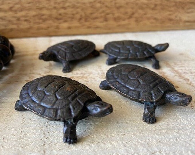 Turtle Amulet Statue // Turtle Statue // Small Turtle Statue ...